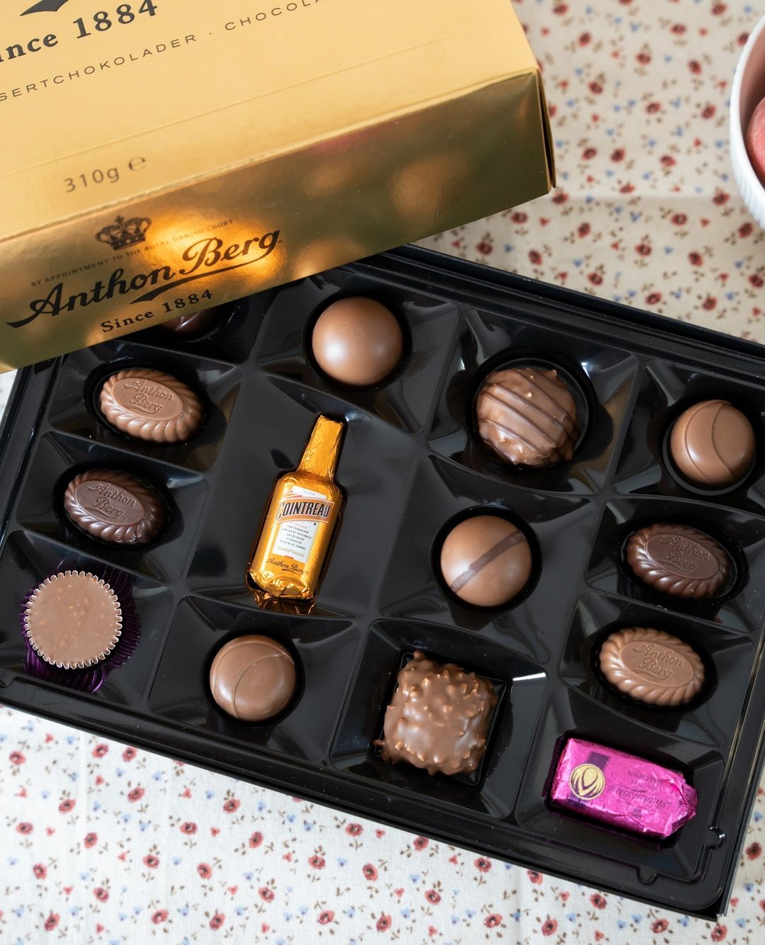 A Chocoholic's Guide To Anthon Berg. – Swedishness